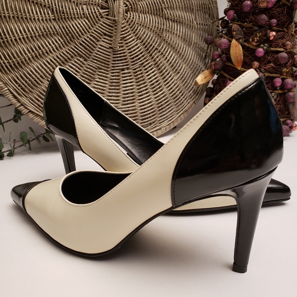 Chadwicks | Shoes | Chadwicks Womans Black And White Heels Nwot 6 ...